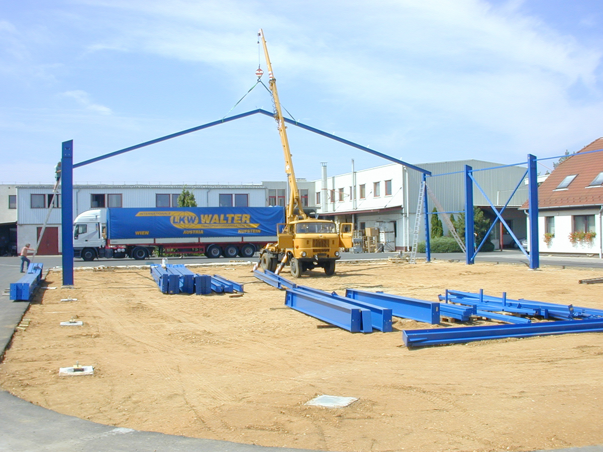 Referenciák - Heliosz (2004) - VASTECH Kft.